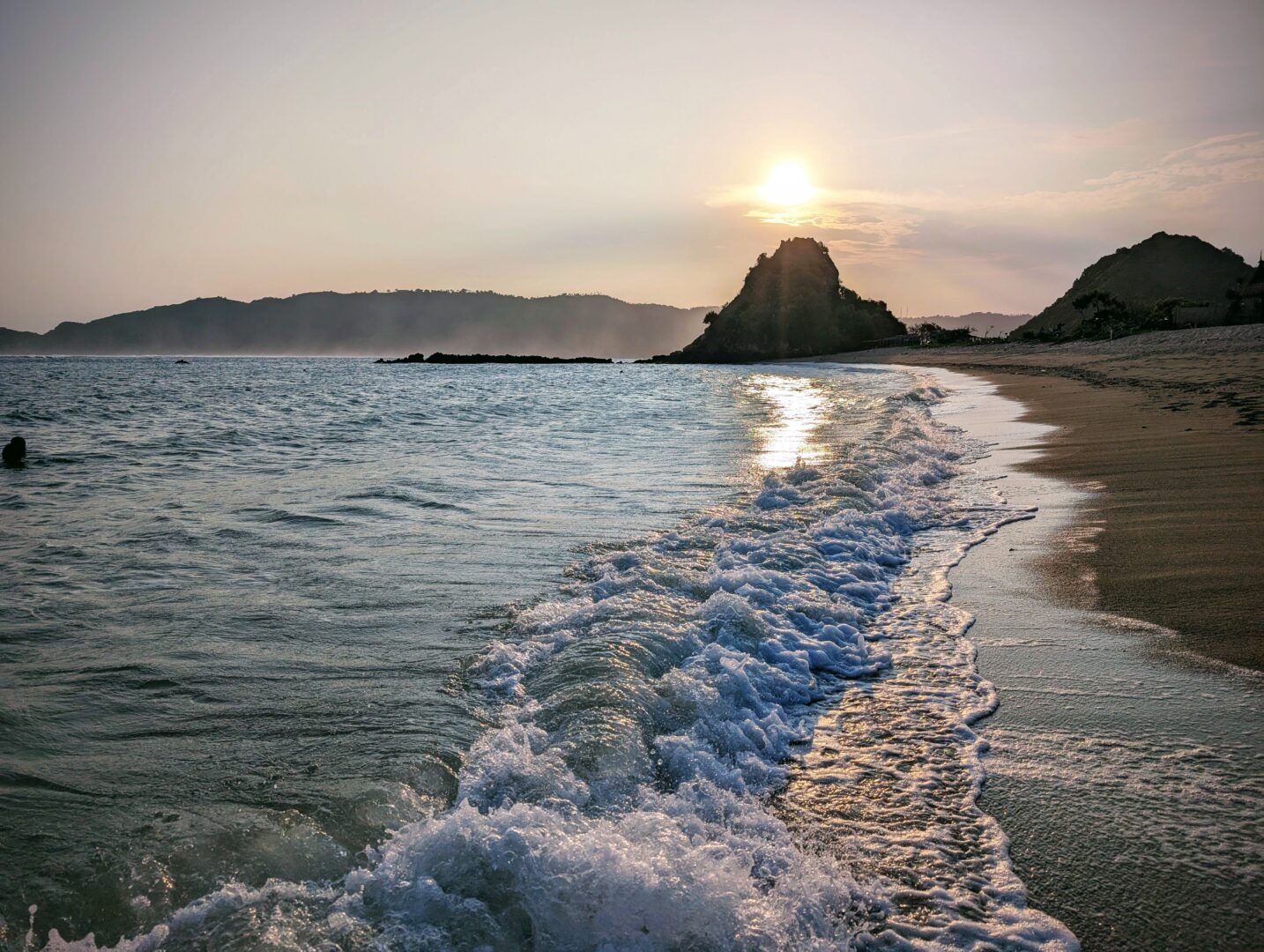 Kuta Beach - Lombok - travel